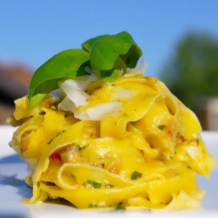 Domači rezanci z bazilikinim pestom – Culinary journey by me