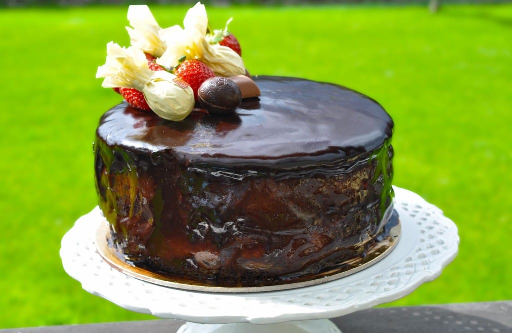 Čokoladno jagodna torta – Culinary journey by me